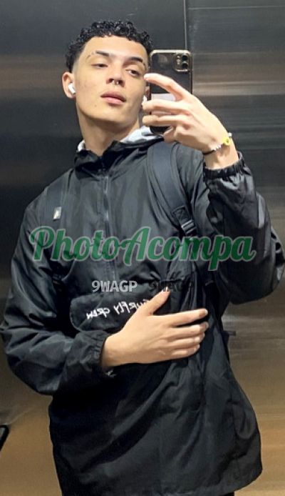 Victor Mall, magrinho pirocudo versátil com 22 cm de dote ...