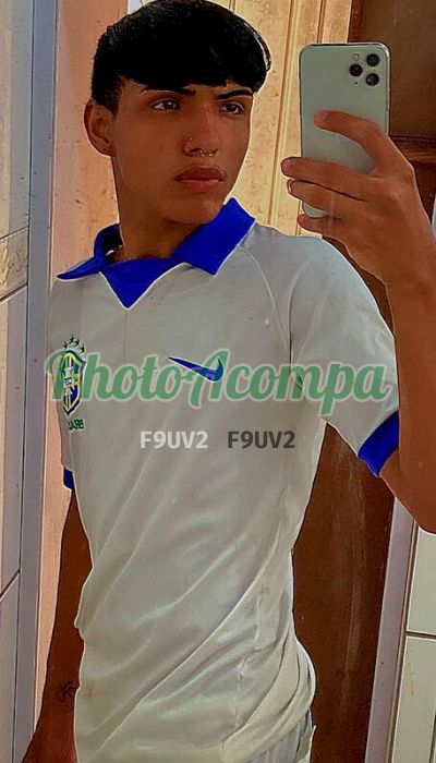 Raphael, novinho versátil puto afim de dar leitinho. | PhotoAcompanhantes